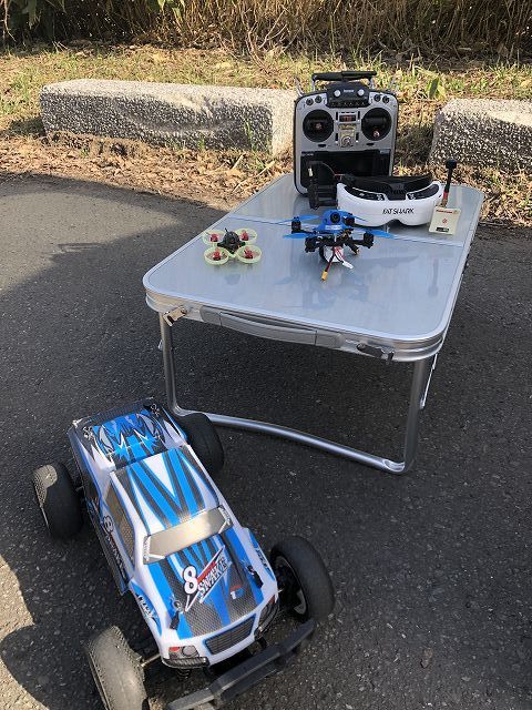 サクラが開花して外で遊ぶのが楽しい季節になってきた！: Junのラジコン部屋